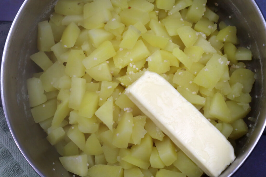 Best Homemade Mashed Potatoes - The Freckled Cook