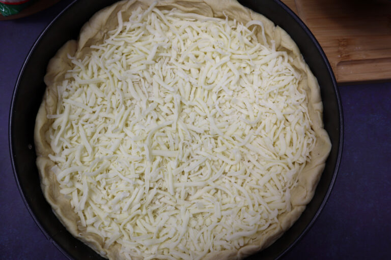 How to Make Chicago Style Deep Dish Pizza - The Freckled Cook