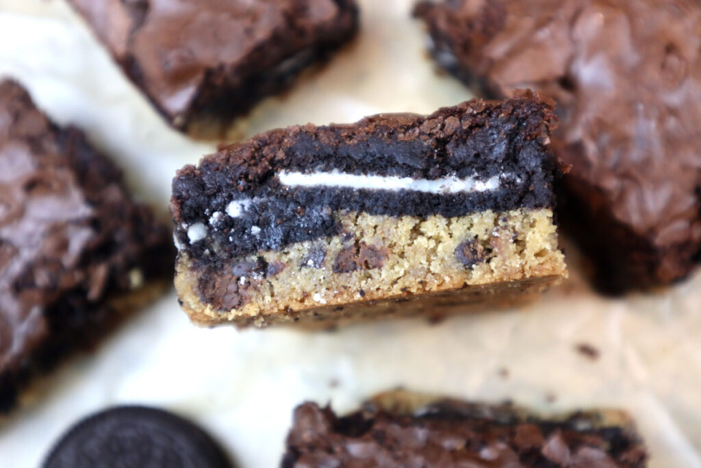 Easy Chocolate Chip Oreo Brownies Recipe - The Freckled Cook